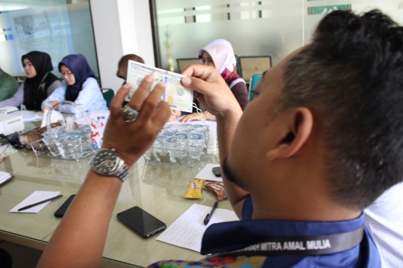 BPRS Mitra Amal Mulia Launching Produk Penukaran Valuta Asing pertama ...